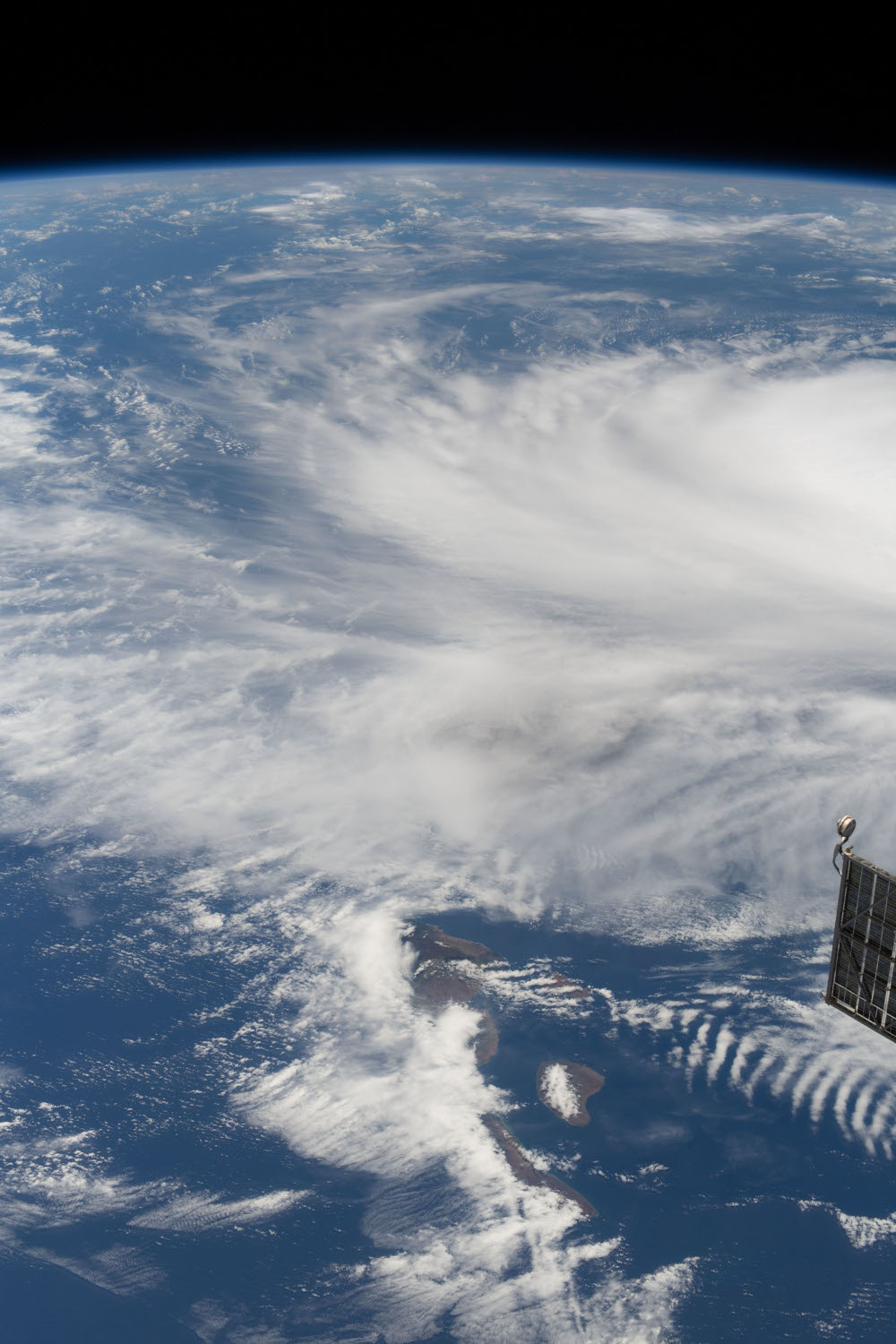 3D Views of Hurricane Hector from the ISS – August 8, 2018 - Tropical ...